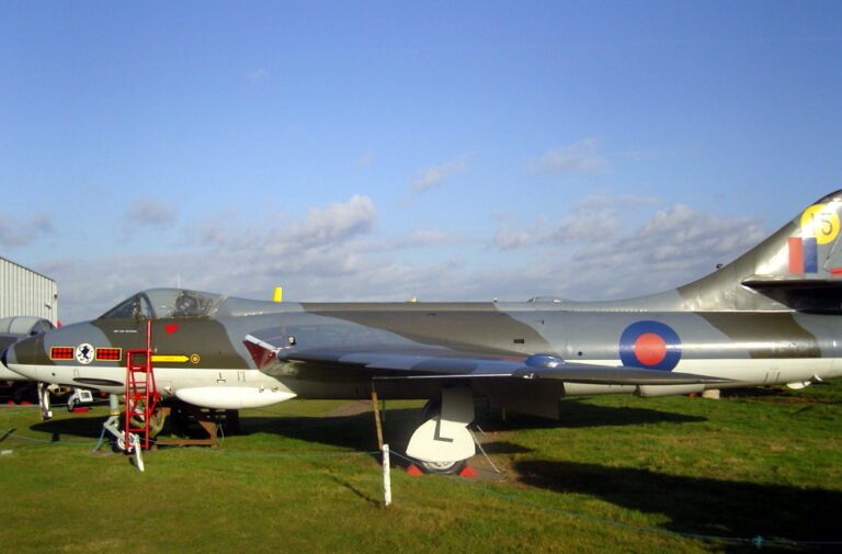 This Hawker Hunter Found Its Way to the Airfield without a pilot - Jets ...