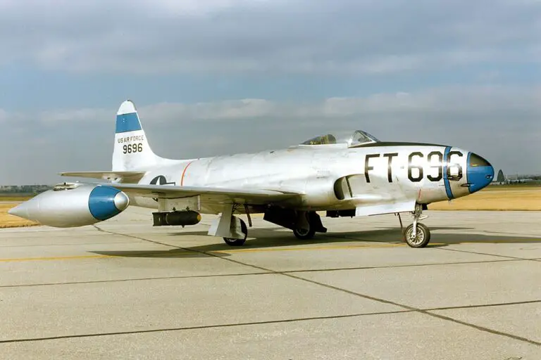 Lockheed F-94 Starfire: Jet-powered all-weather interceptor - Jets ’n ...