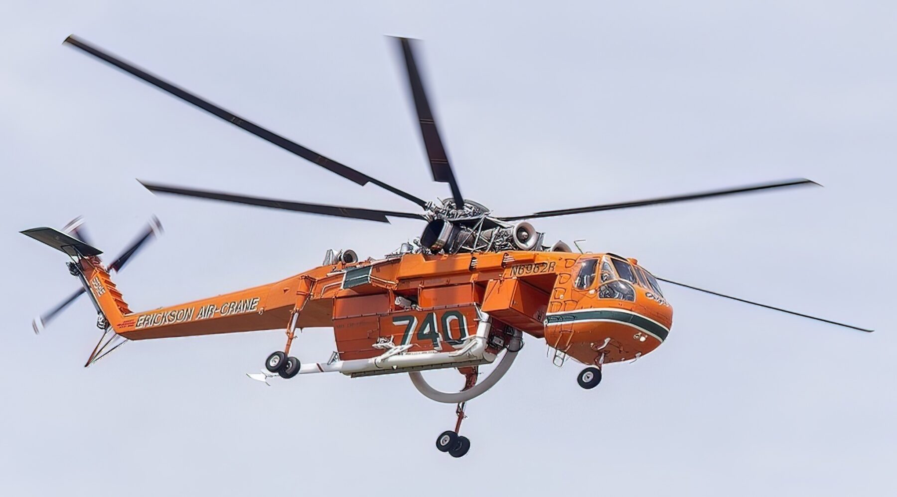 The Advent of Flying Cranes - Jets ’n’ Props