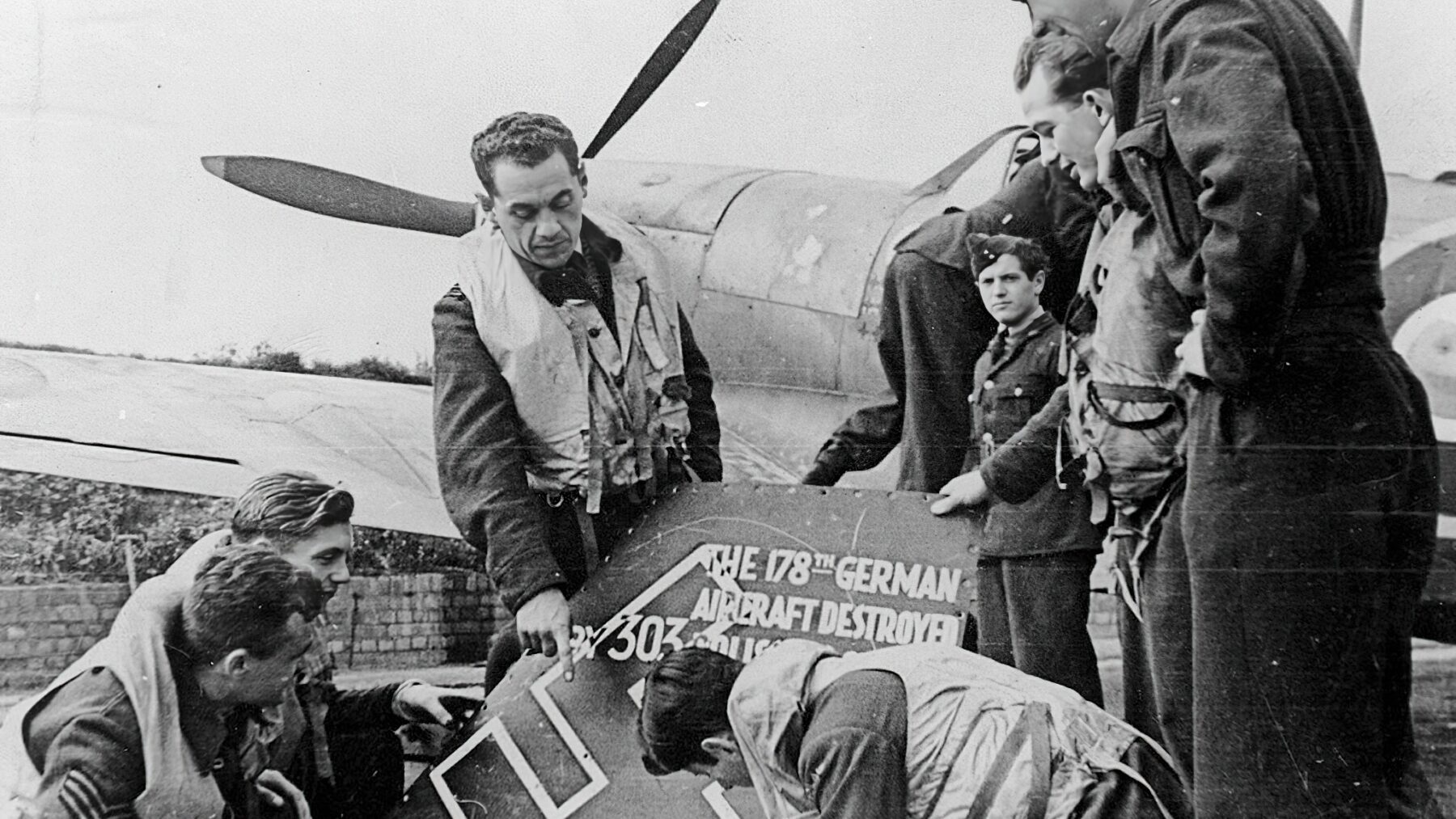 303 Squadron: Highest Scoring Fighter Unit in the Battle of Britain ...