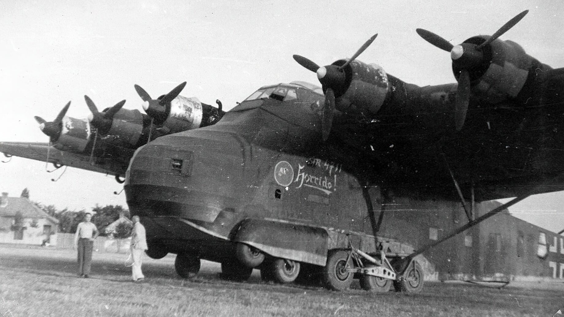 Messerschmitt Me 323 Gigant - Gargantuan WWII Heavy-Lifter - Jets ’n’ Props