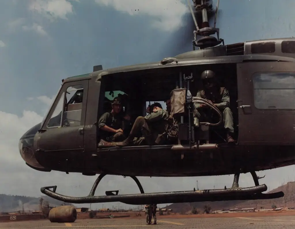 The Indomitable H-1 Huey - Jets ’n’ Props