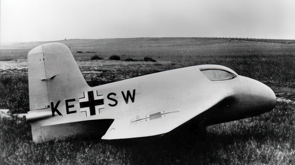 Me-163 Komet: Ahead of its Time - Jets ’n’ Props