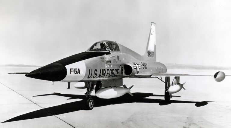 The Northrop F-5 Supersonic Fighter: Everything you need to know - Jets ...