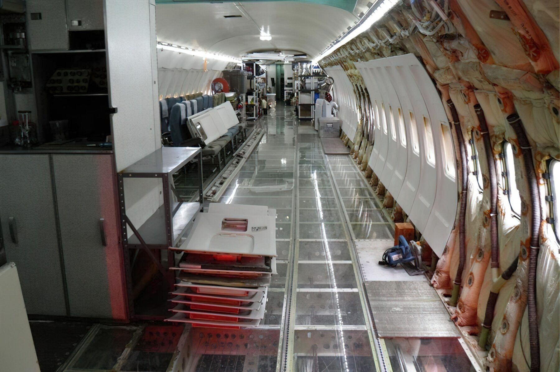 A Boeing 727’s Home in Oregon Woods - Jets ’n’ Props