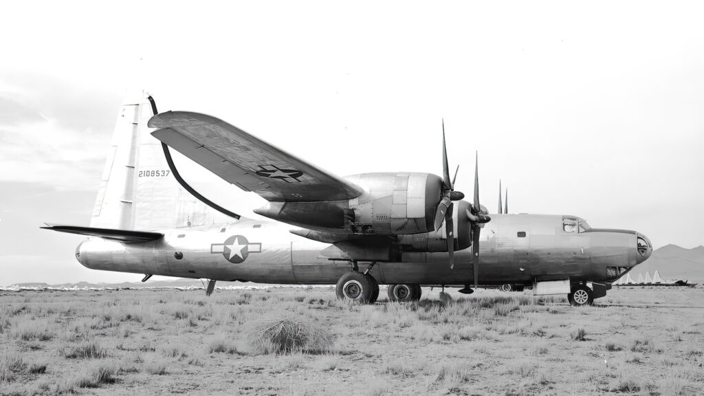 B-32 Dominator in the Last Air Battle of WWII - Jets ’n’ Props