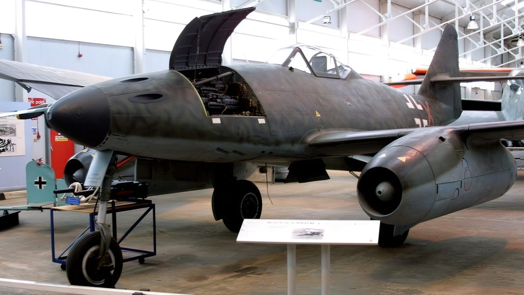 Messerschmitt Me 262: The First Combat Deployed Jet Fighter - Jets ’n ...