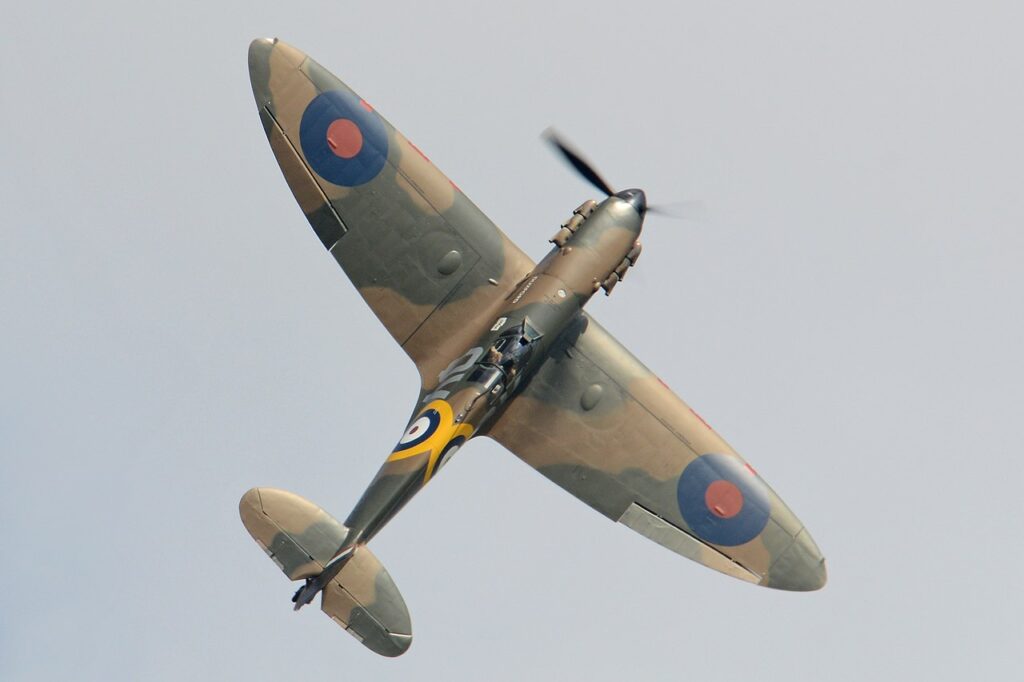 Spitfire Lost for Almost 50 years Flies Again - Jets ’n’ Props