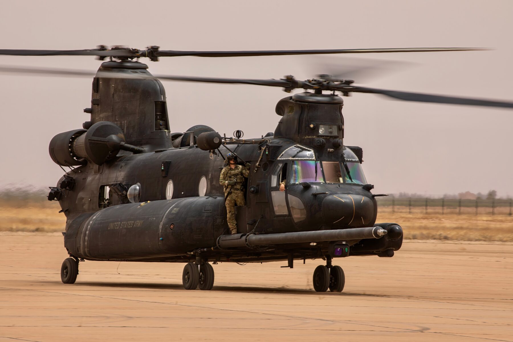 The MH-47G Chinook: A Versatile and Critical Military Asset - Jets ’n ...