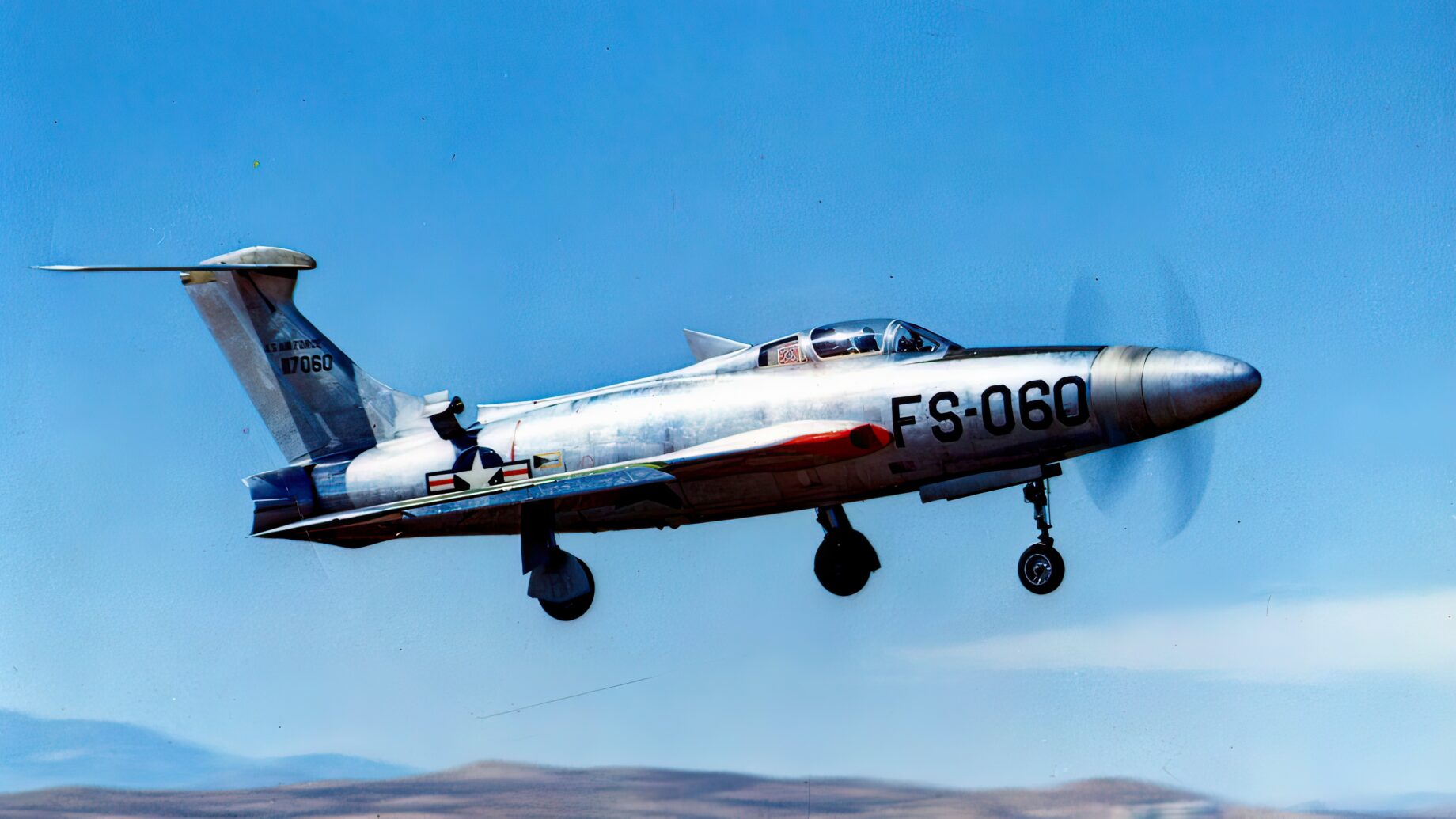 XF-84H Thunderscreech: A Plane So Loud It Shattered Its Own Canopy ...
