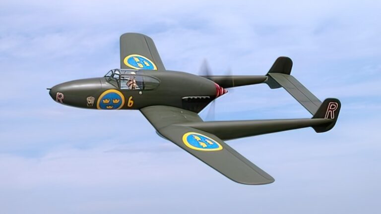 The Saab J 21: A Pioneer of Aviation Engineering and Versatility - Jets ’n’ Props