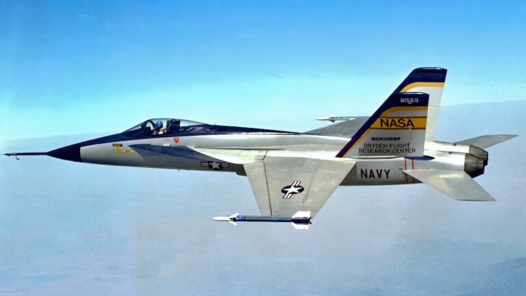 How the YF-17 Cobra Became the F/A-18 Hornet - Jets ’n’ Props
