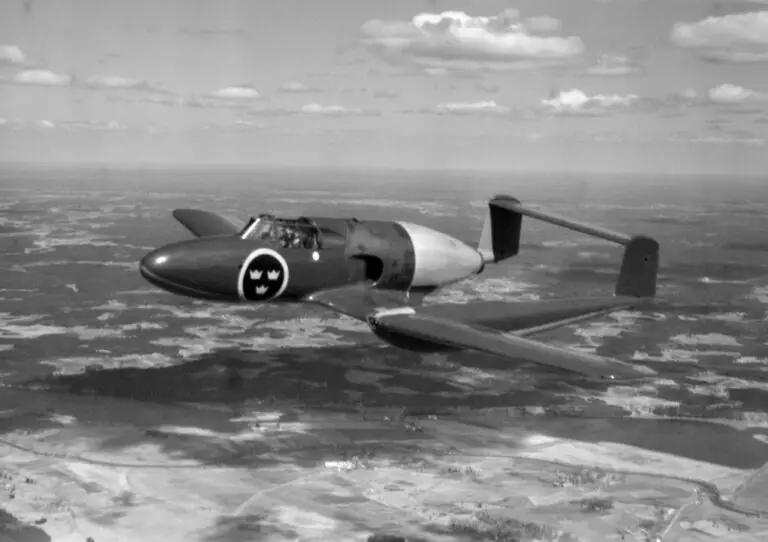 The Saab J 21: A Pioneer of Aviation Engineering and Versatility - Jets ...