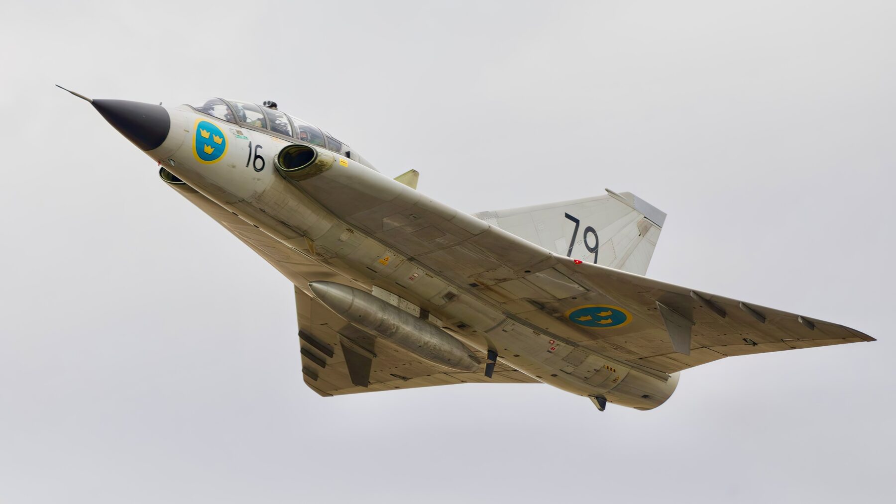 The Saab 210: Pioneering Double-Delta Wing Design - Jets ’n’ Props