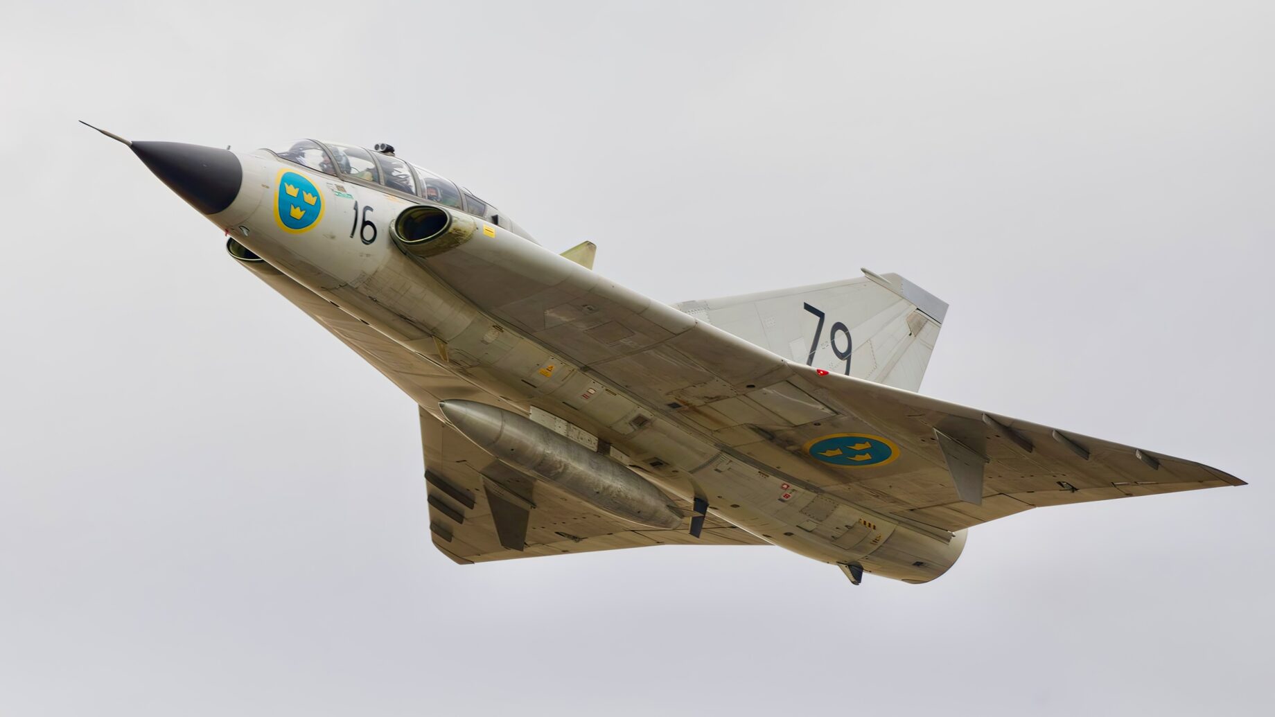 The Saab 210: Pioneering Double-Delta Wing Design - Jets ’n’ Props