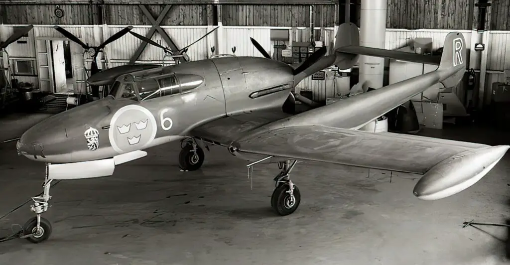 The Saab J 21: A Pioneer of Aviation Engineering and Versatility - Jets ...