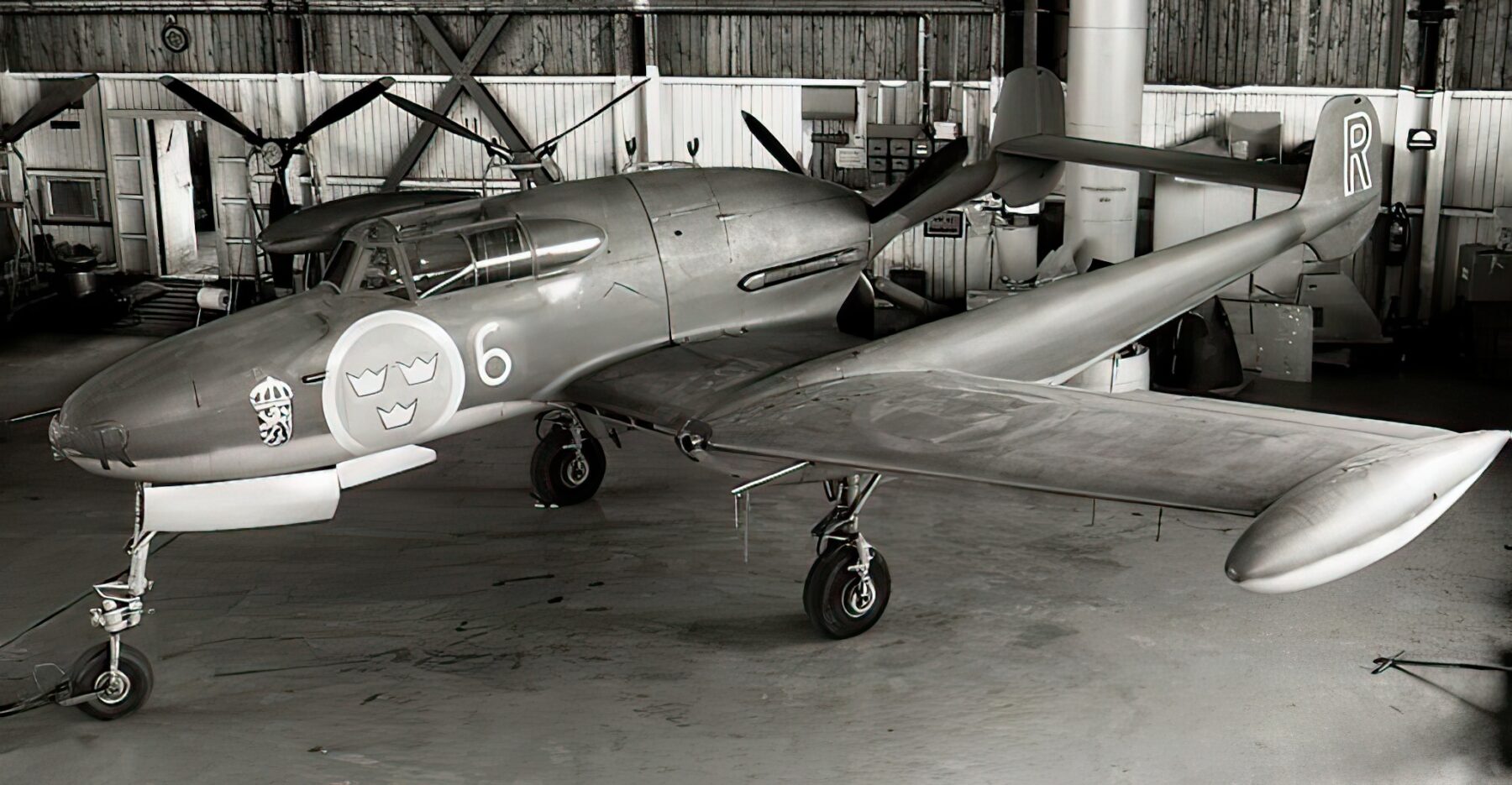 The Saab J 21: A Pioneer of Aviation Engineering and Versatility - Jets ...