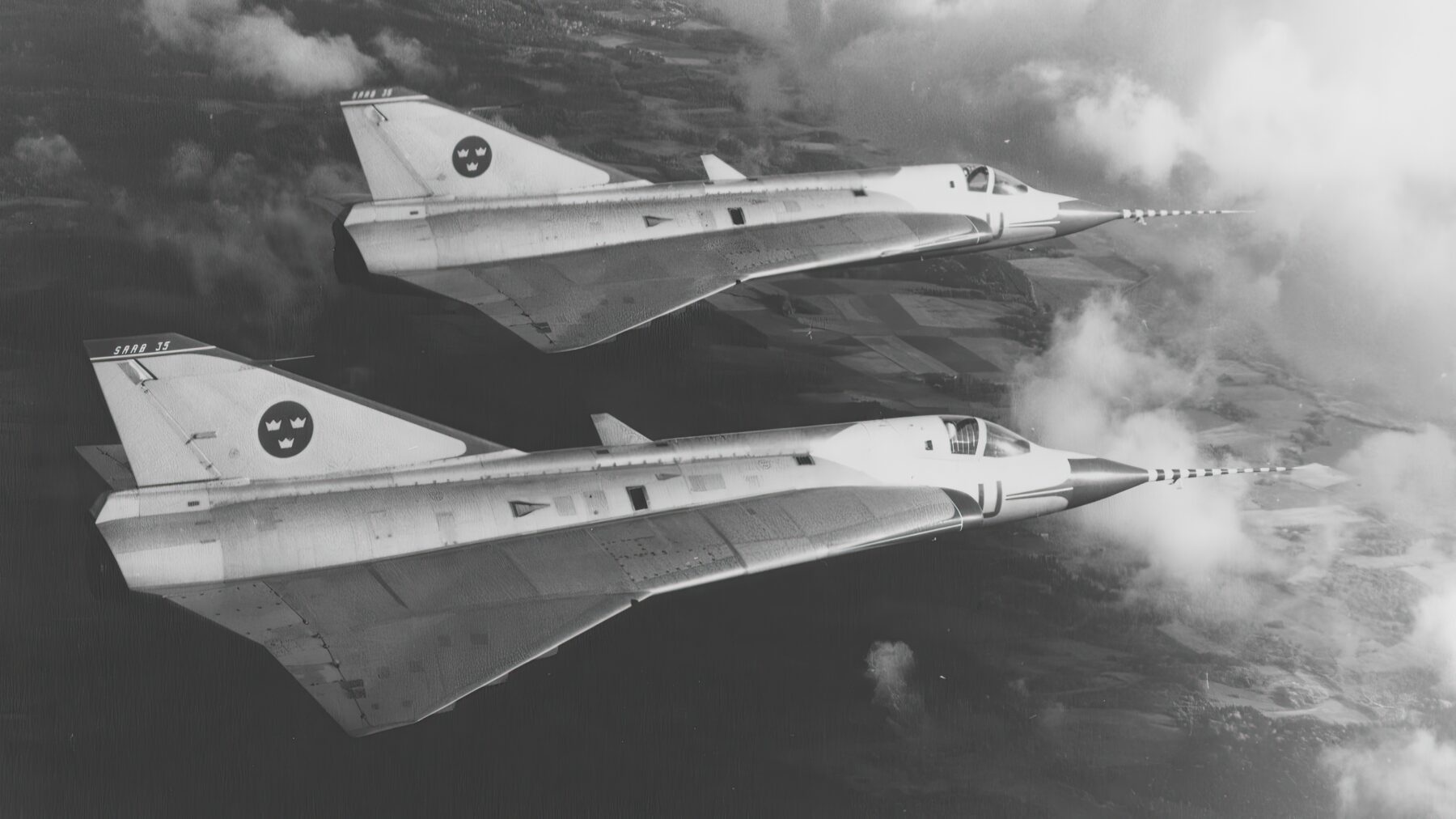 Saab J 35 Draken: Dragon of the Skies - AMZ Newspaper