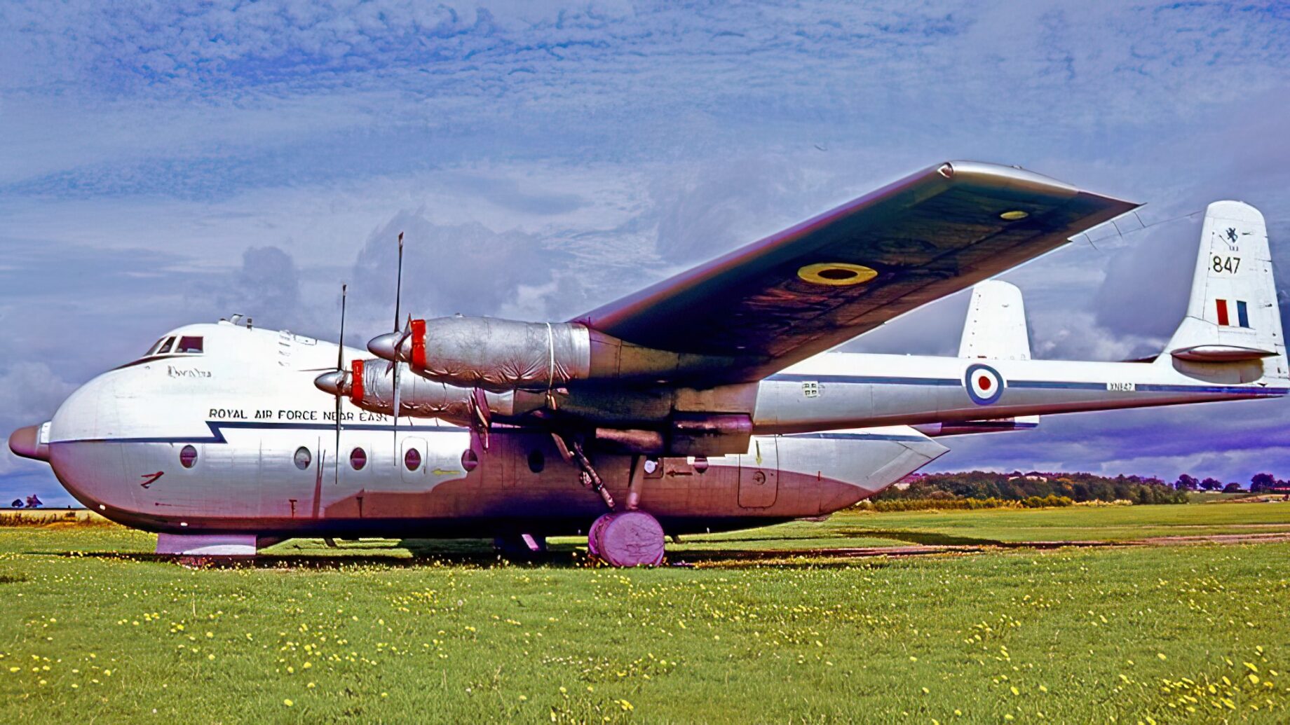 Armstrong Whitworth AW.660 Argosy: The 'Whistling Wheelbarrow' - Jets ...