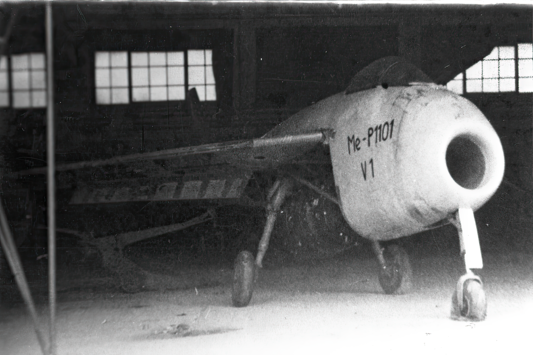 Messerschmitt P.1101: Pioneering Swept Wing Design - Jets ’n’ Props