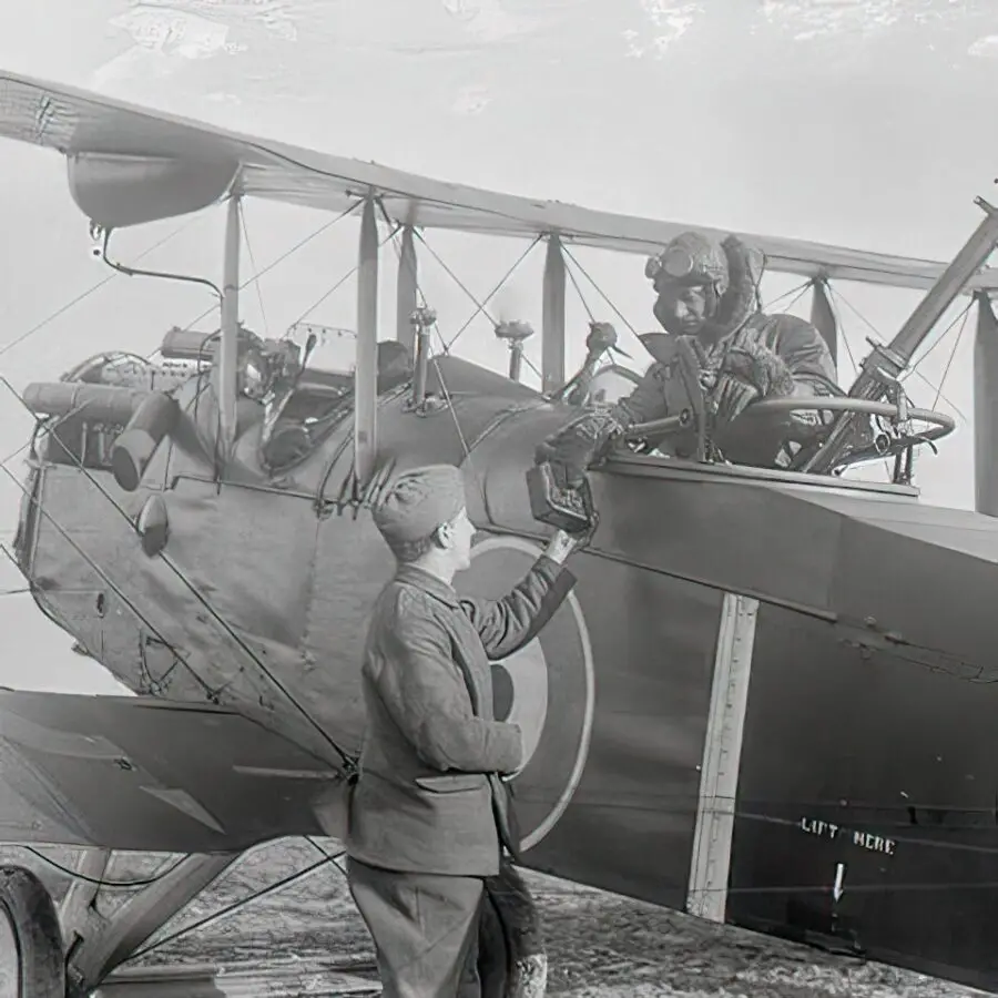 Airco DH4 Biplane: A Light Day Bomber Aircraft - Jets ’n’ Props