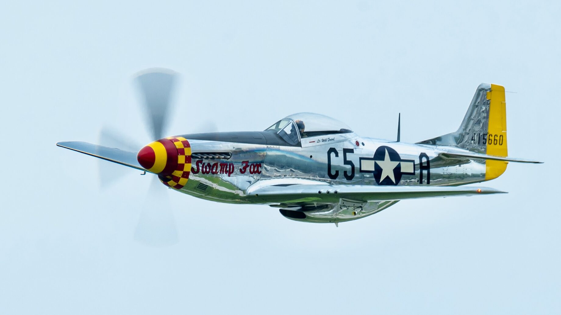 The Silver Wings of WWII: Unveiling the US Aircraft's Metallic Sheen ...