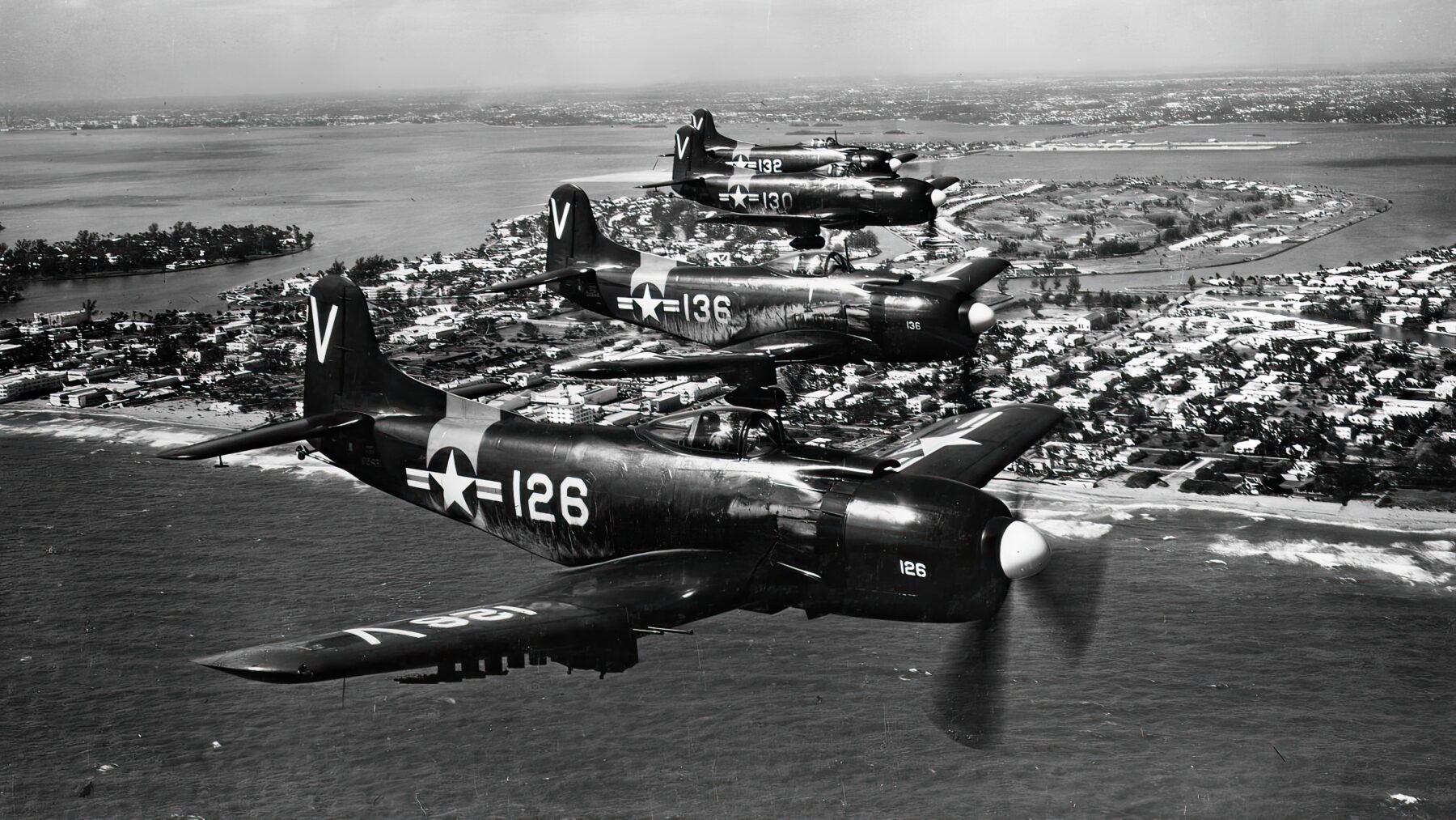 The Martin AM Mauler: A Versatile and Ambitious Attack Aircraft - Jets ...