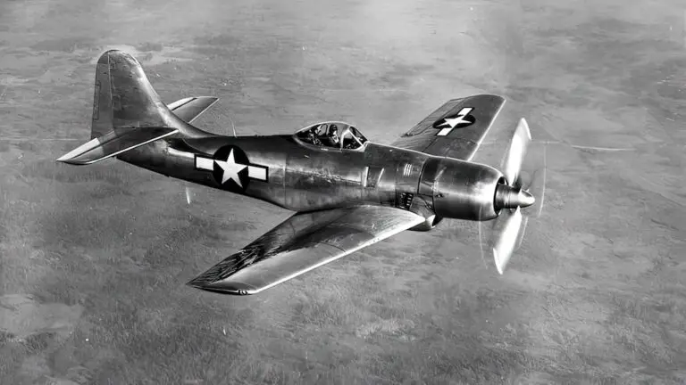 The Ill-Fated Boeing XF8B: A Tale of Unfulfilled Potential - Jets ’n’ Props