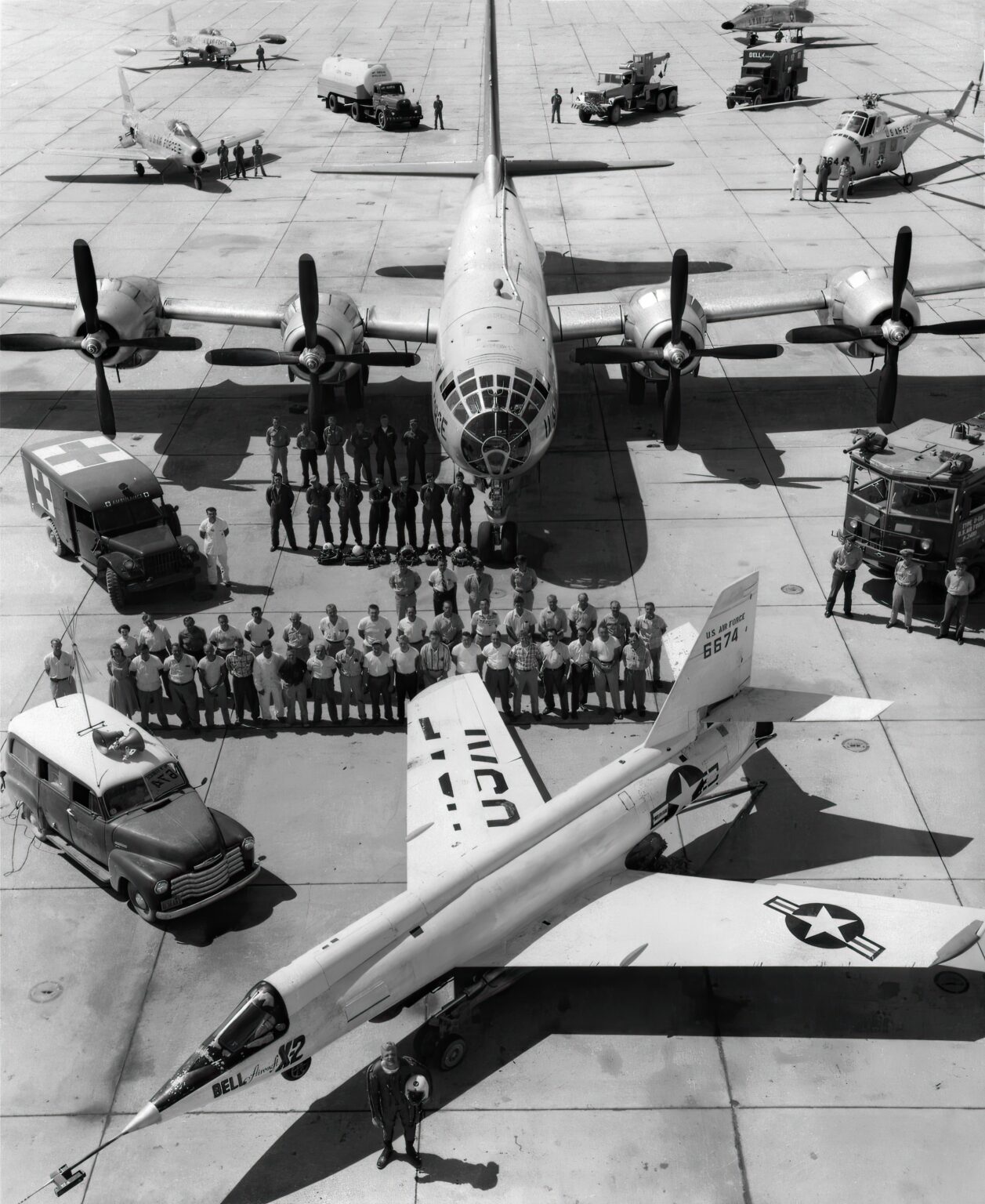 The Bell X-2: Exploring the Frontiers of Supersonic Flight - Jets ’n’ Props