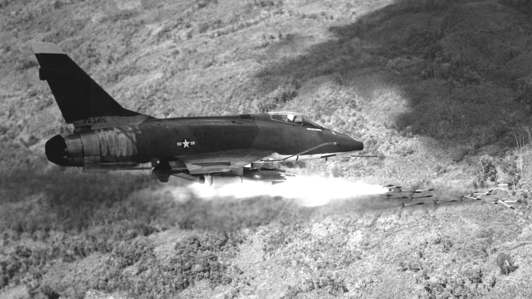 Sabre on Steroids: Unleashing the F-100 - Jets ’n’ Props