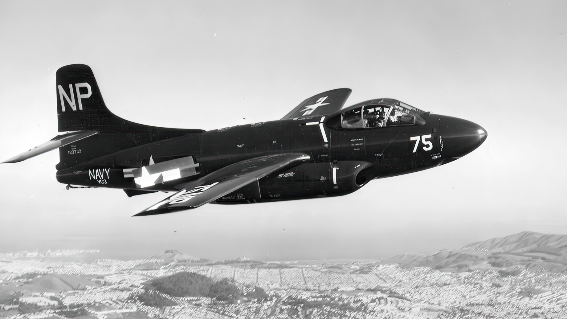 Douglas F3D-2T2 Skyknight: Korean War Night Fighter - Jets ’n’ Props
