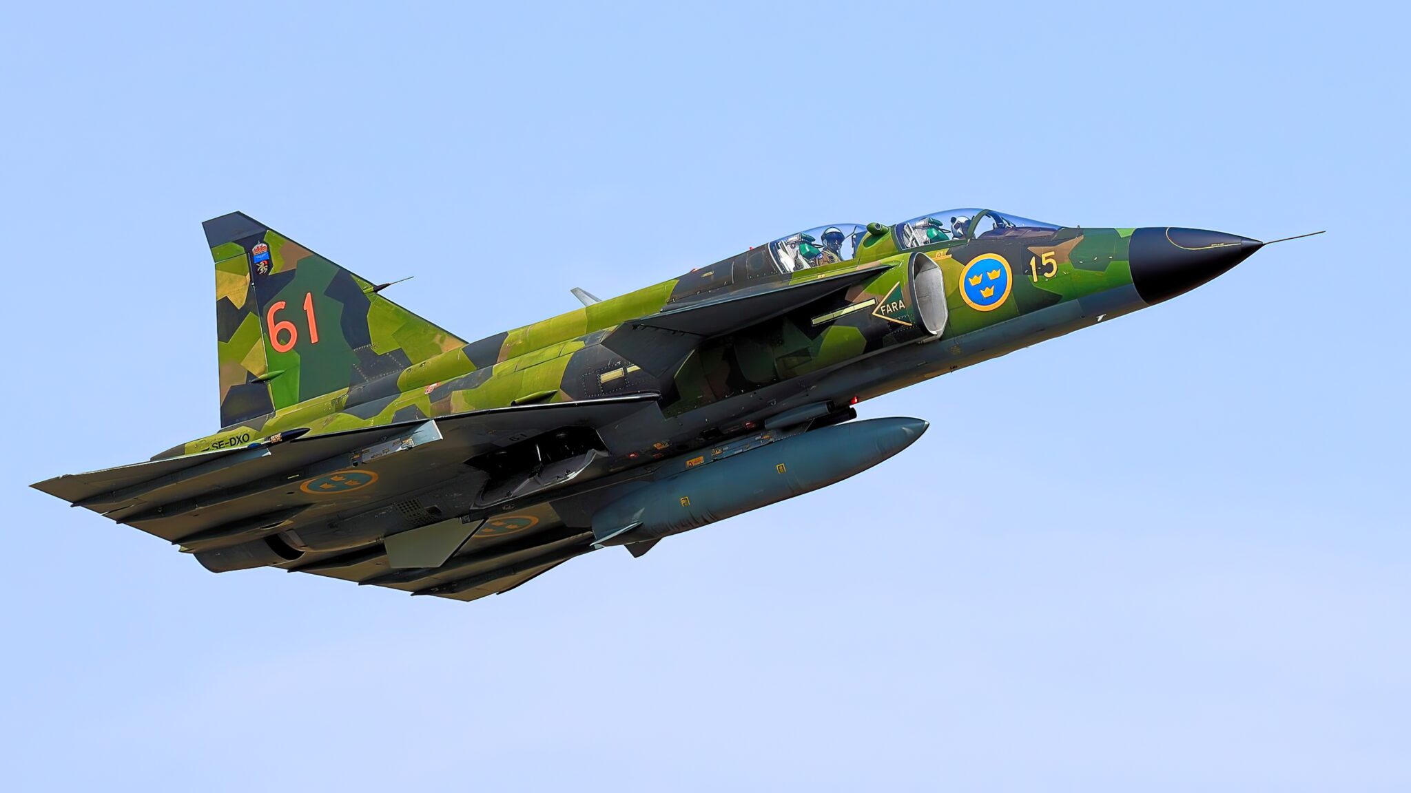 The Saga of the Saab 37 Viggen: A Nordic Titan - Jets ’n’ Props