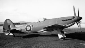 Supermarine Seafang: The Spitfire's Unseen Successor - Jets ’n’ Props