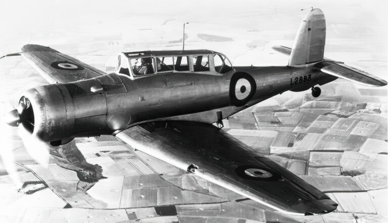 The Blackburn Skua: Dive-Bombing into a New Era - Jets ’n’ Props