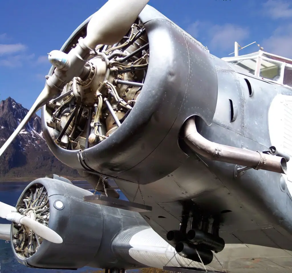 The Junkers Ju 52: Tri-Motor Symbol of Reliability and Versatility ...