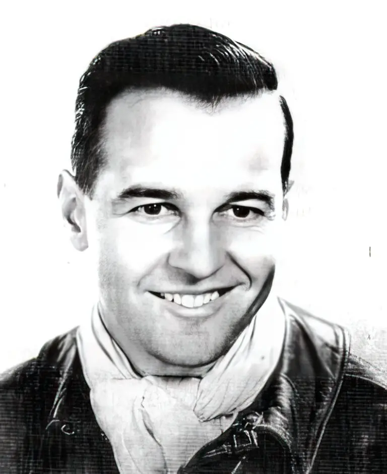 A Gorilla in the Cockpit: The Unbelievable Tales of Jack Woolams - Jets ...